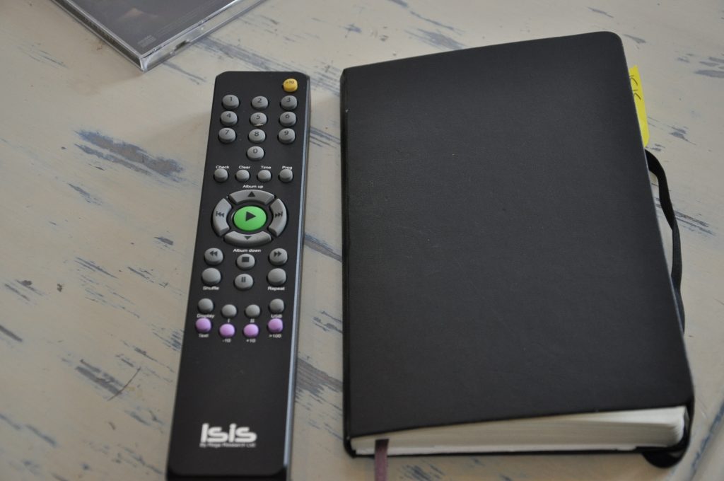 Rega Isis CD Player - Review - HiFi and Music Source