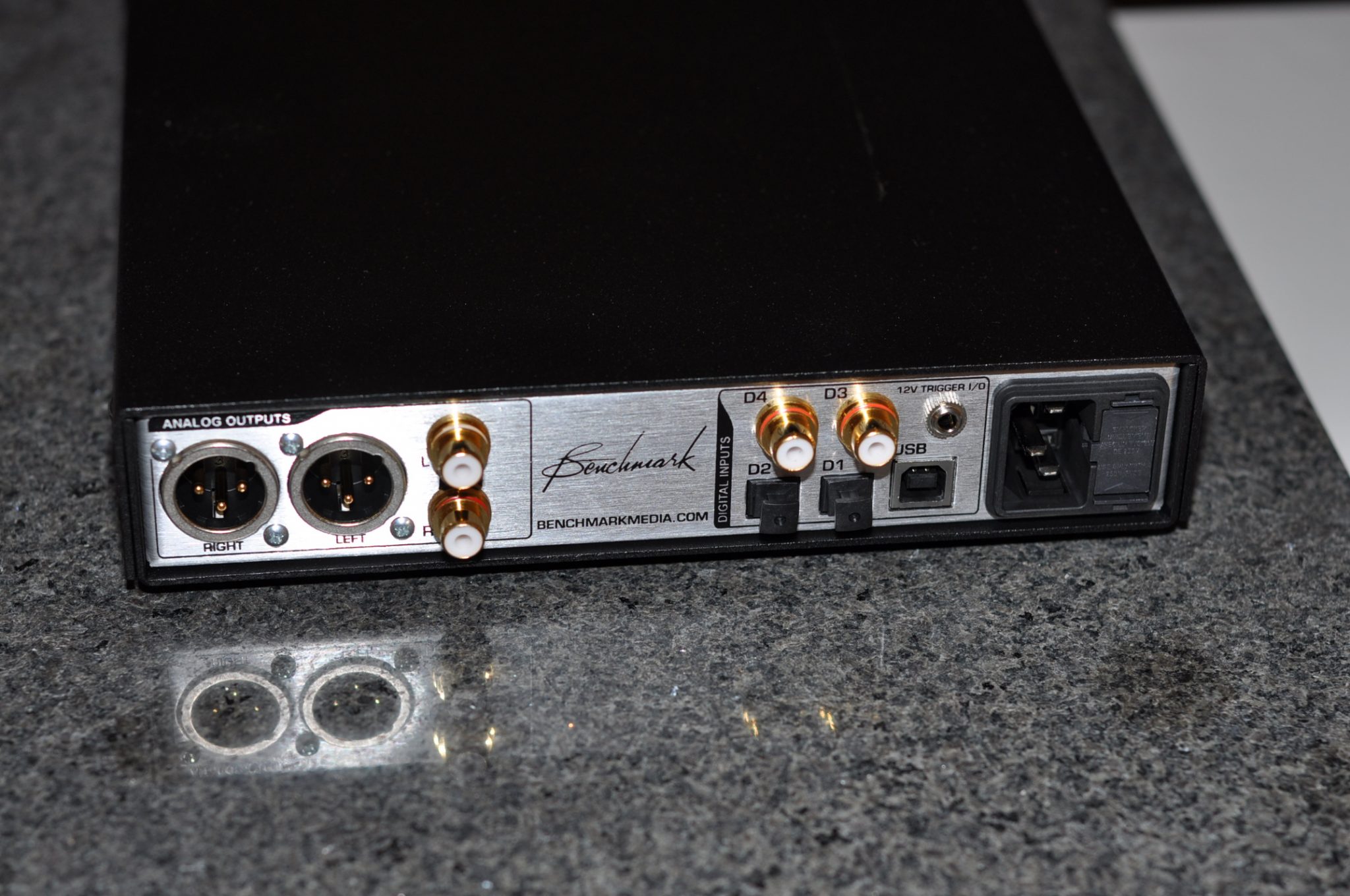 Benchmark System - HiFi Review - HiFi and Music Source