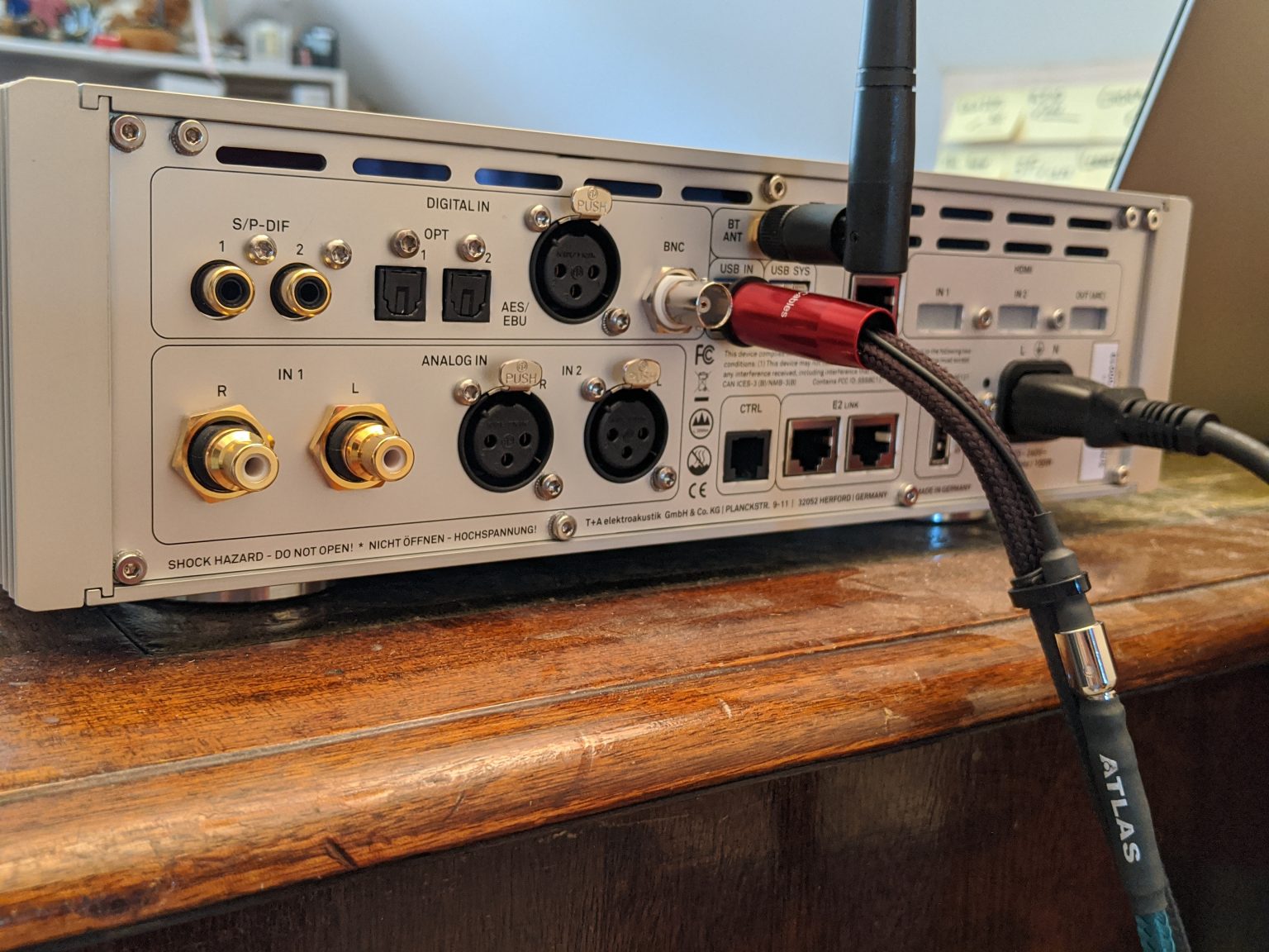 T+A HA 200 headphone amplifier - HiFi Review - HiFi and Music Source