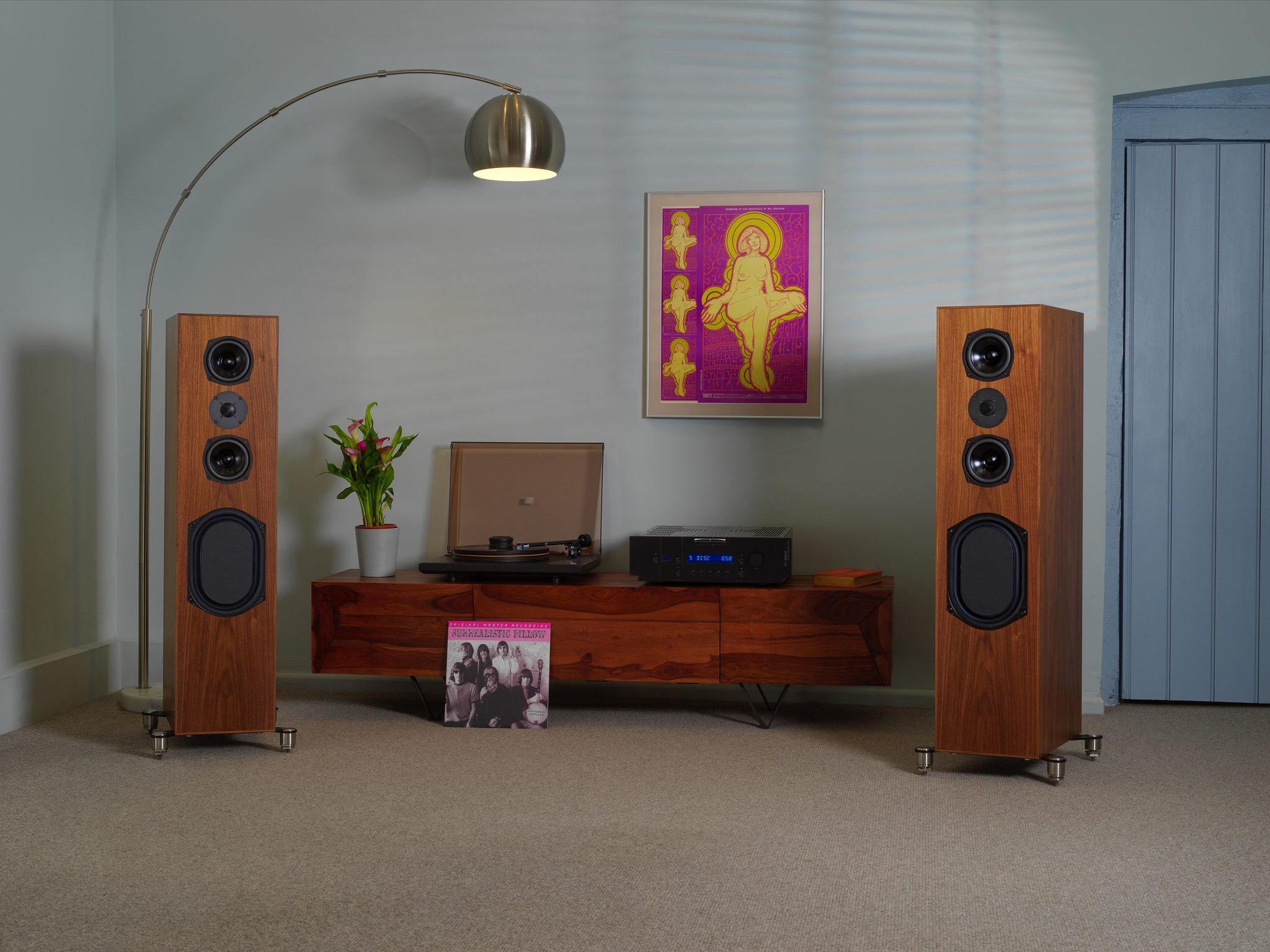 Falcon Acoustics launches 'M' range at UK Audio Show - HiFi and Music ...
