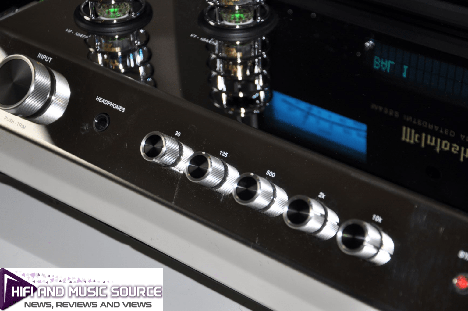 McIntosh MA 352 integrated amplifier - HiFi and Music Source