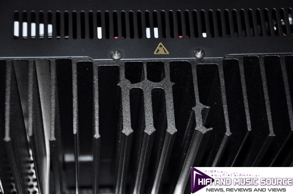 McIntosh MA 352 integrated amplifier - HiFi and Music Source