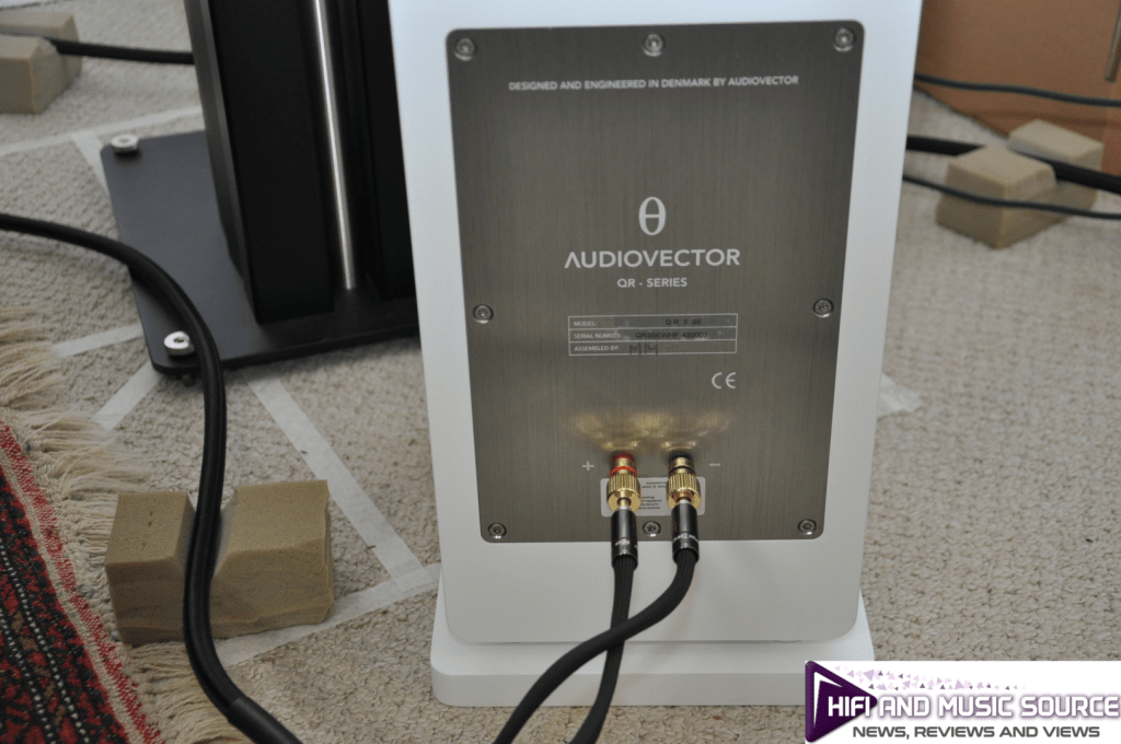 Audiovector QR3 SE loudspeaker - HiFi and Music Source