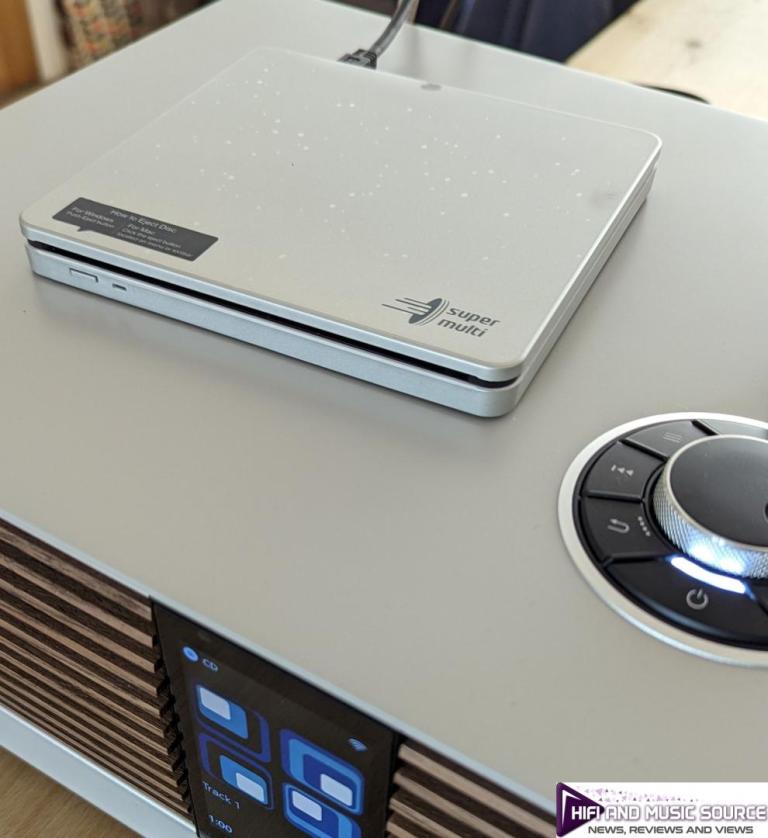 Ruark R410 Integrated Music System - HiFi and Music Source