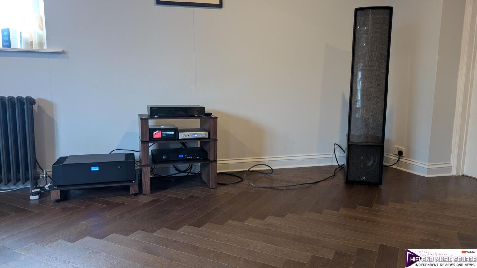 Four hours with a pair of Martin Logan ESL 11A loudspeakers - HiFi and ...