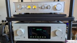 HiFi Rose RA280 Integrated Amplifier - HiFi and Music Source