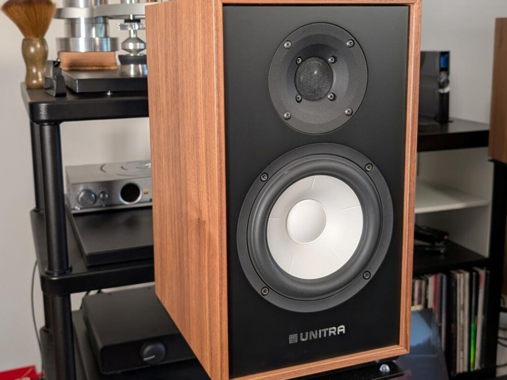 Kii SEVEN active speakers - major software upgrade - HiFi and Music Source