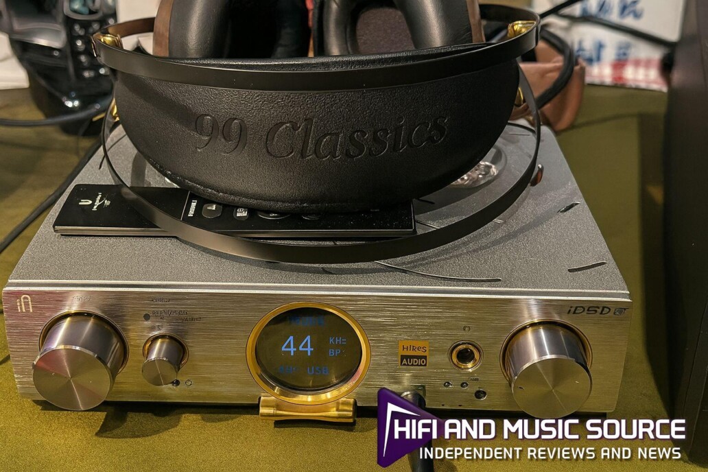 r logo remove visible dust on iDSD - HiFi and Music Source