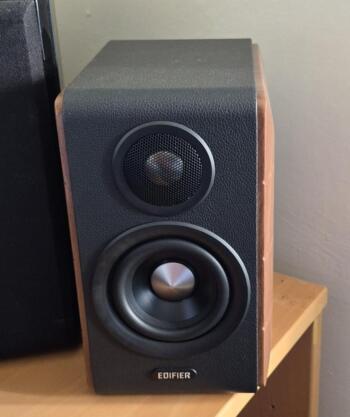 Edifier S880DB MKII Active Hi-Fi Speaker - HiFi and Music Source