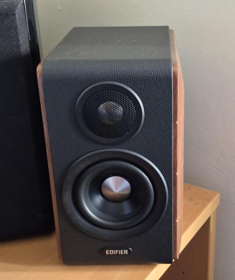Edifier S880DB MKII Active Hi-Fi Speaker - HiFi and Music Source
