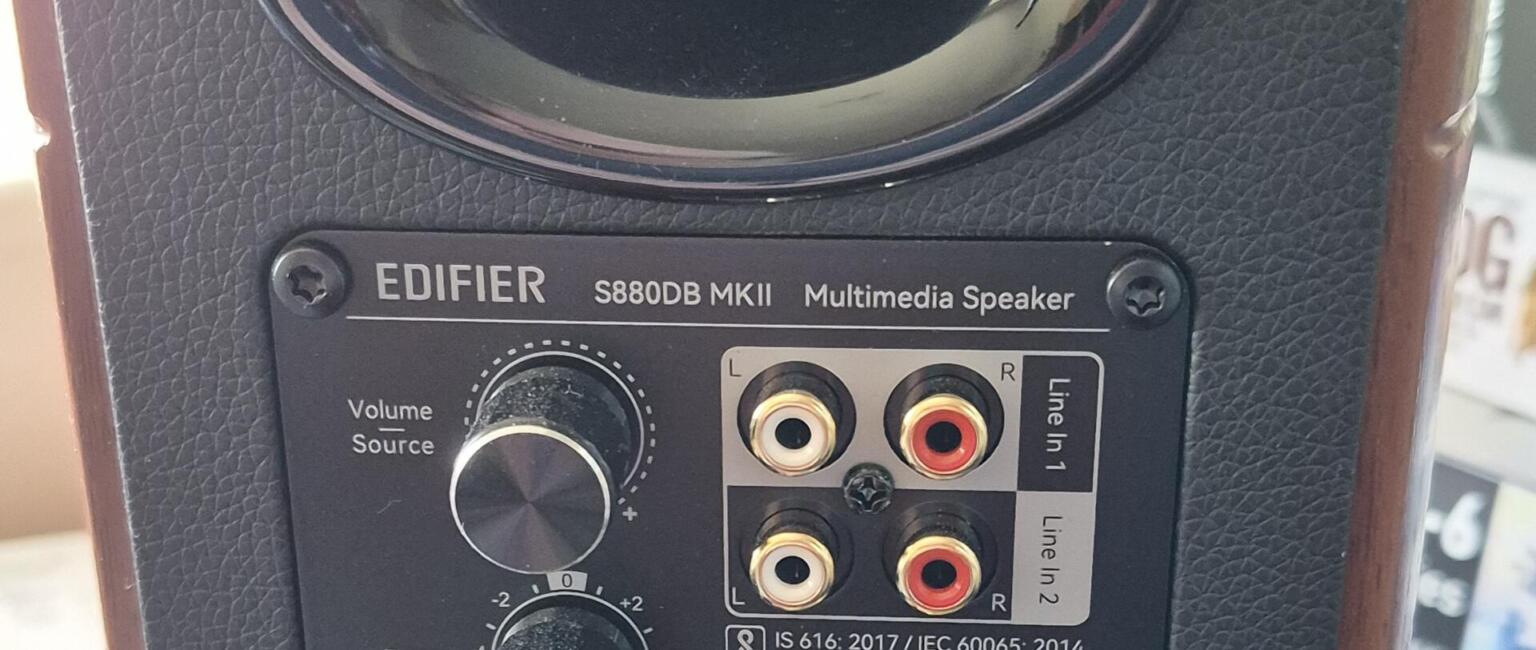 Edifier S880DB MKII Active Hi-Fi Speaker - HiFi and Music Source